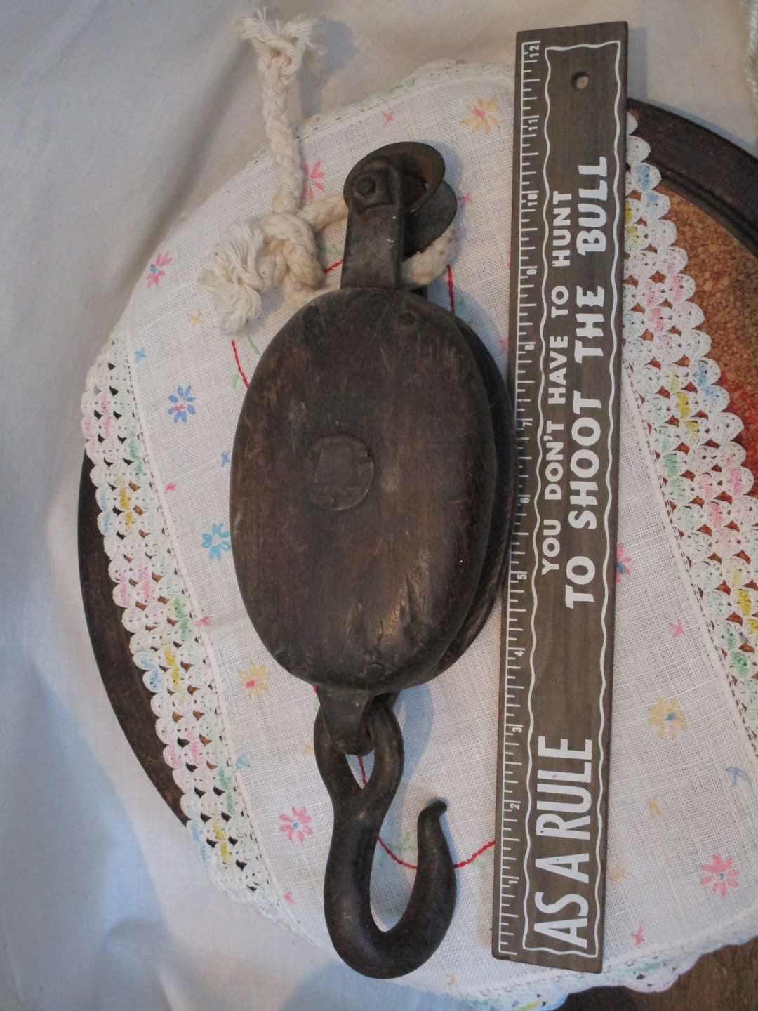 Antique Cast Iron Single Block and Tackle Pulley Farmhouse Decoration ...