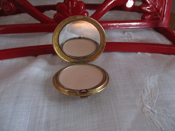Vintage Gold & Amber Cherub Powder Compact with Mirror - Gem