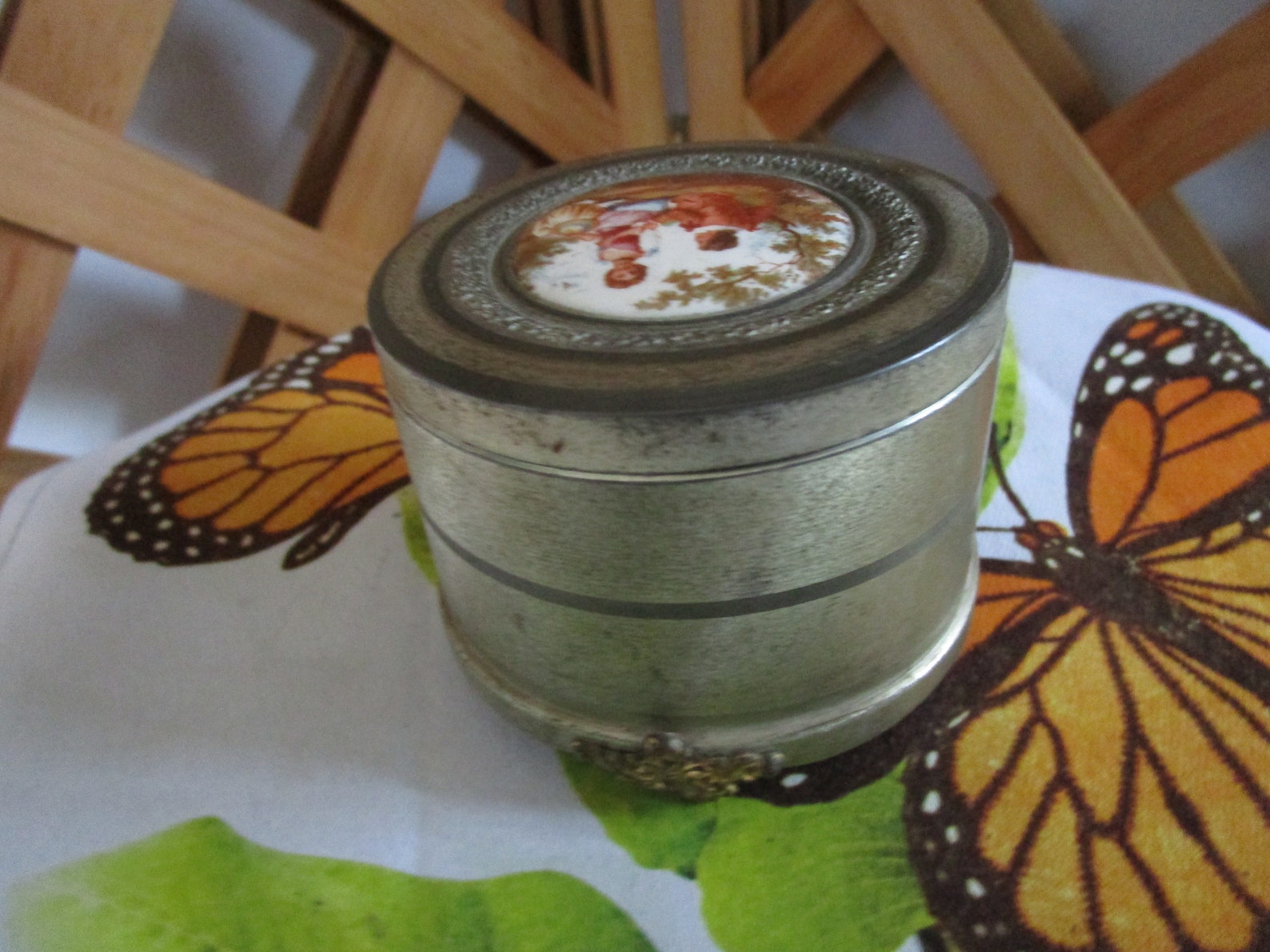 Antique Footed Powder Music Box Aluminum Metal Trinket Vanity - Etsy