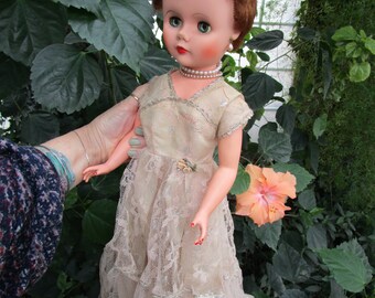 Vintage Bride Doll - Etsy