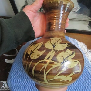 Earth Tones 1972 Signed B.welsh Pacific Stoneware Pottery Vase - Etsy