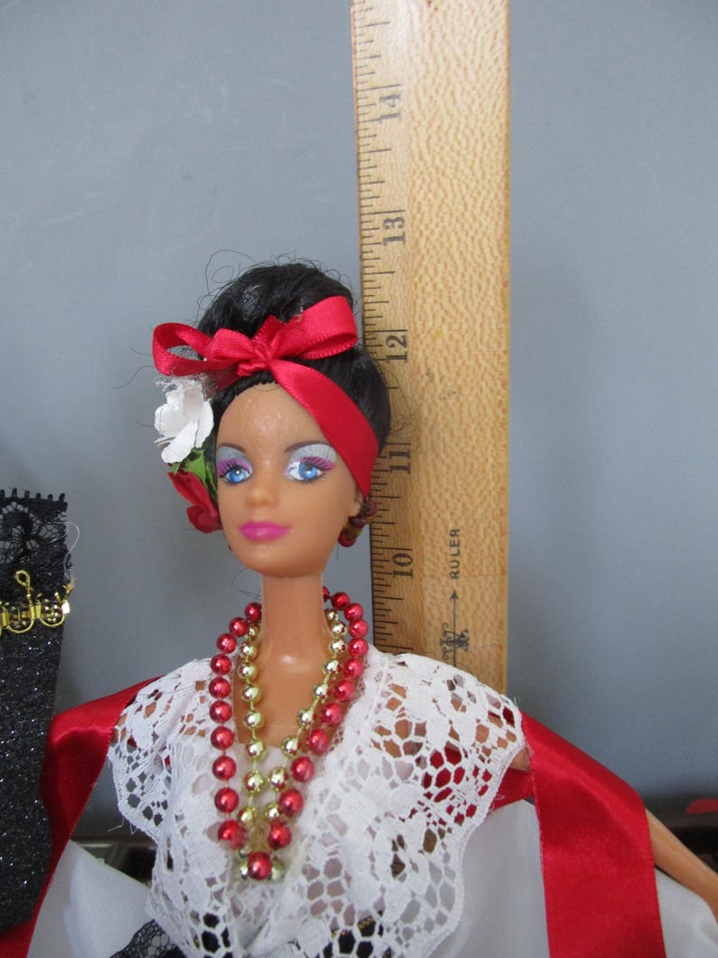 Vintage Spanish Flamenco Dancer White Dress Latin Dancer Display Doll ...
