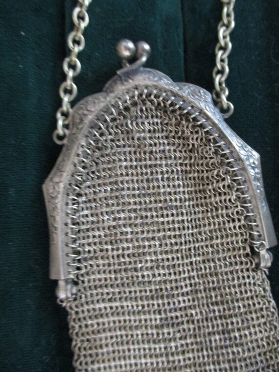 Antique Ornate Whiting & Davis Silver Chain Purse - Gem