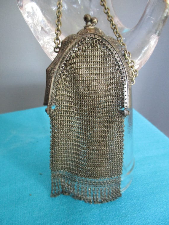 Antique Ornate Whiting & Davis Silver Chain Purse - Gem