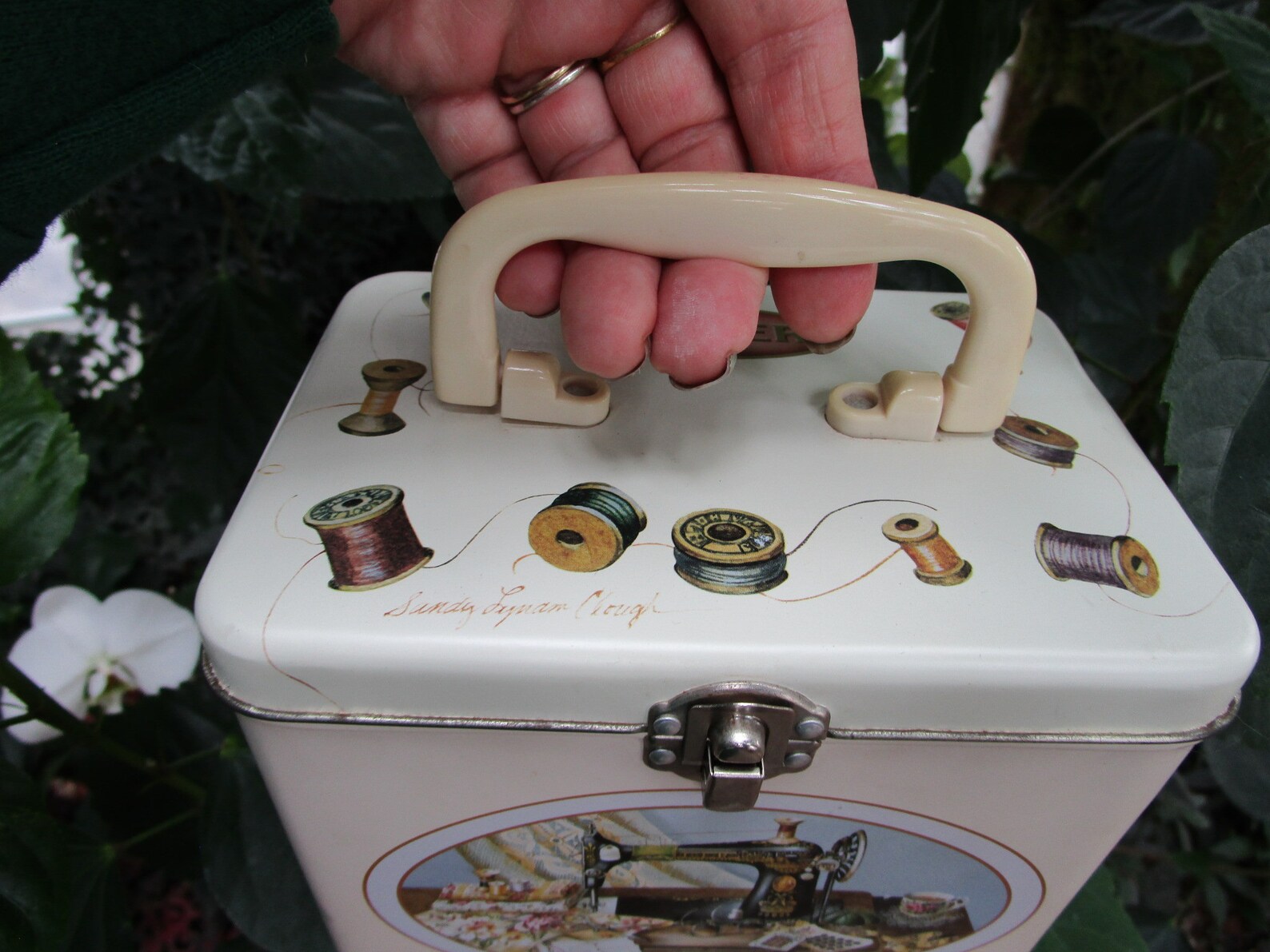 Singer Sewing Box Tin With Handle Sweet Graphics - Etsy