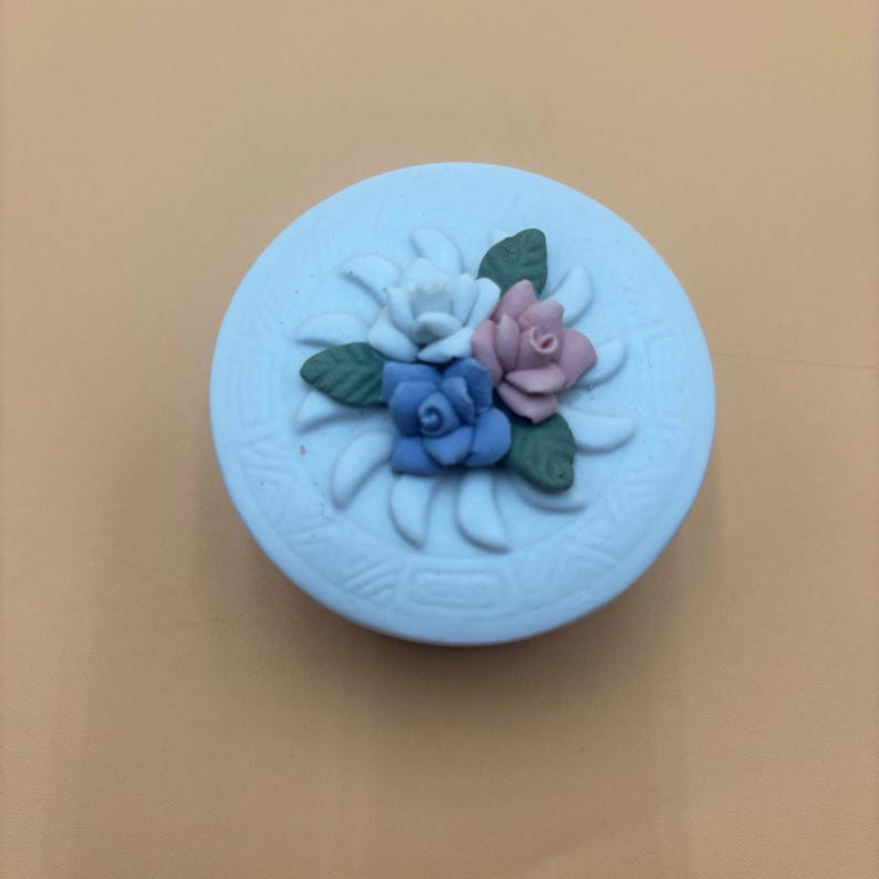 Vintage 1990s Porcelain Trinket Box – Floral Detail – Blue, Pink ...