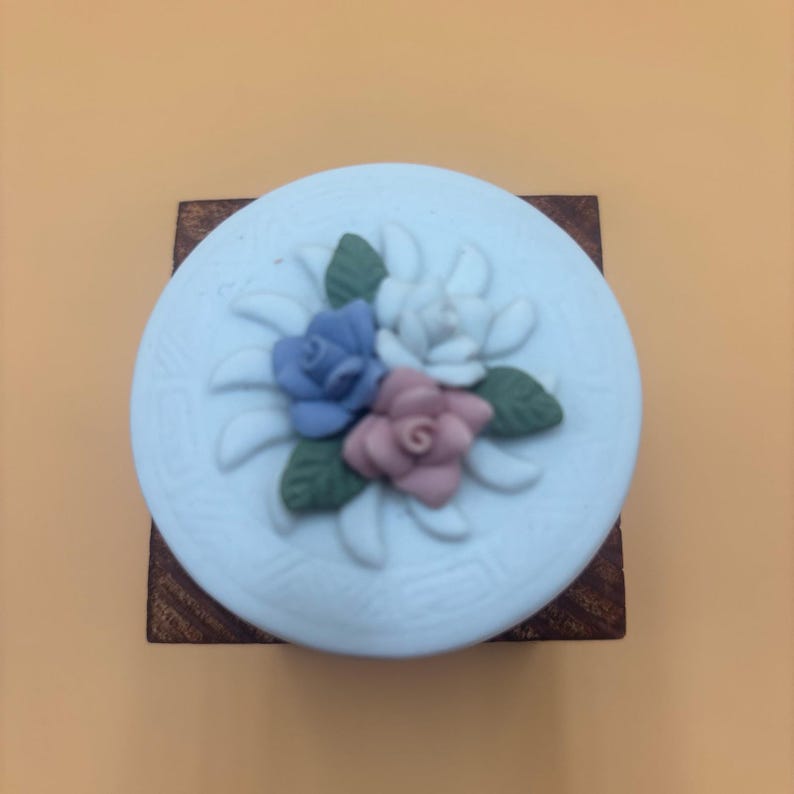 Vintage 1990s Porcelain Trinket Box – Floral Detail – Blue, Pink ...