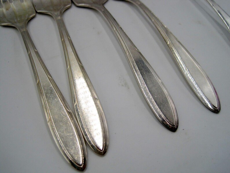 Set of 24 Oneida Nobility Silver Plate Reverie Flatware Silverware - Etsy