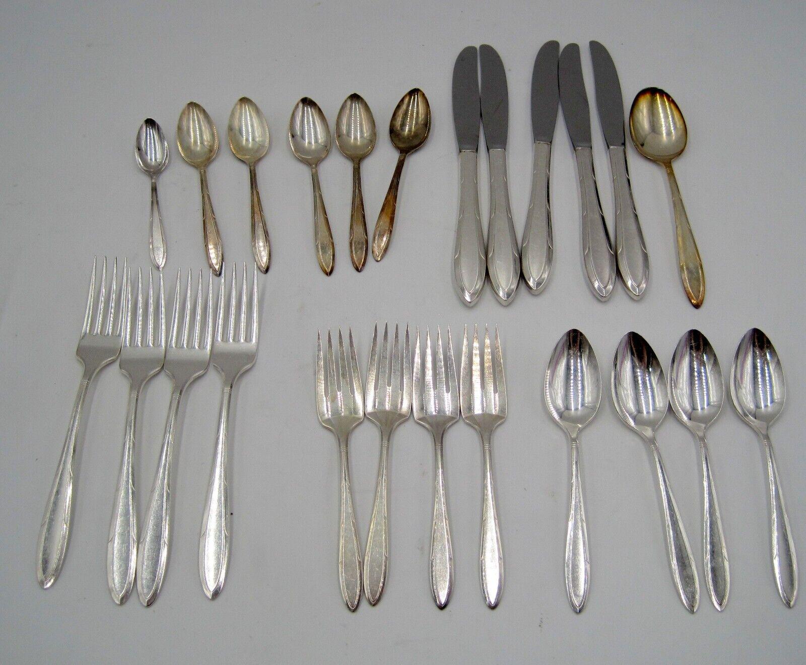 Set of 24 Oneida Nobility Silver Plate Reverie Flatware Silverware - Etsy