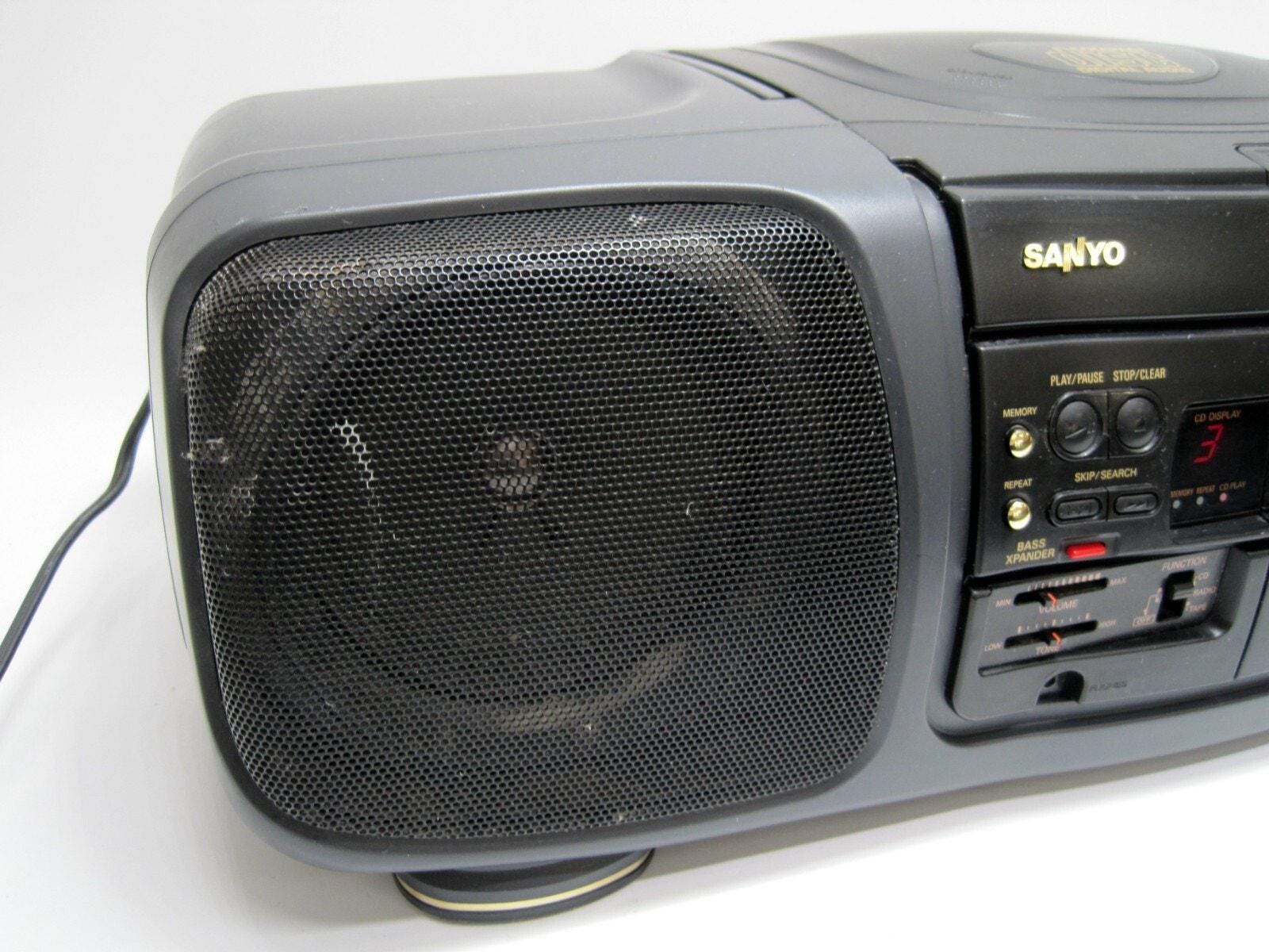 Vintage 1994 Sanyo MCD-Z16 Boombox – Am/fm Radio, CD & Cassette Player ...