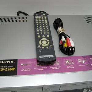 Sony SLV-D500P Dvd/vhs Vcr Combo Player & Recorder W/remote and AV ...