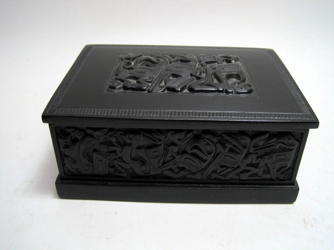 Boma Haida Native Art Desk Trinket Box Canadian Indigenous Carved Resin ...