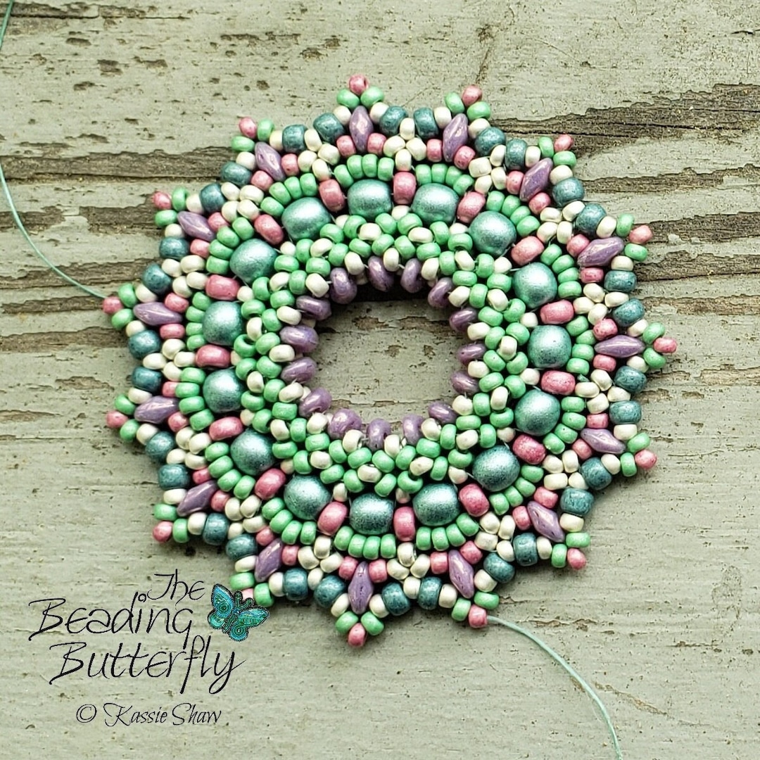 Mandala Madness Part Deux - Circular Peyote and DRAW With or Without a ...