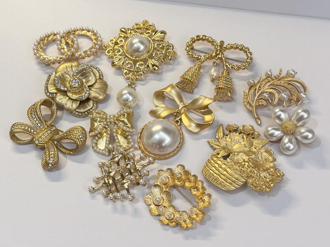 Elegant Pearl and Floral Brooch Collection, Unique Gold Brooches With ...