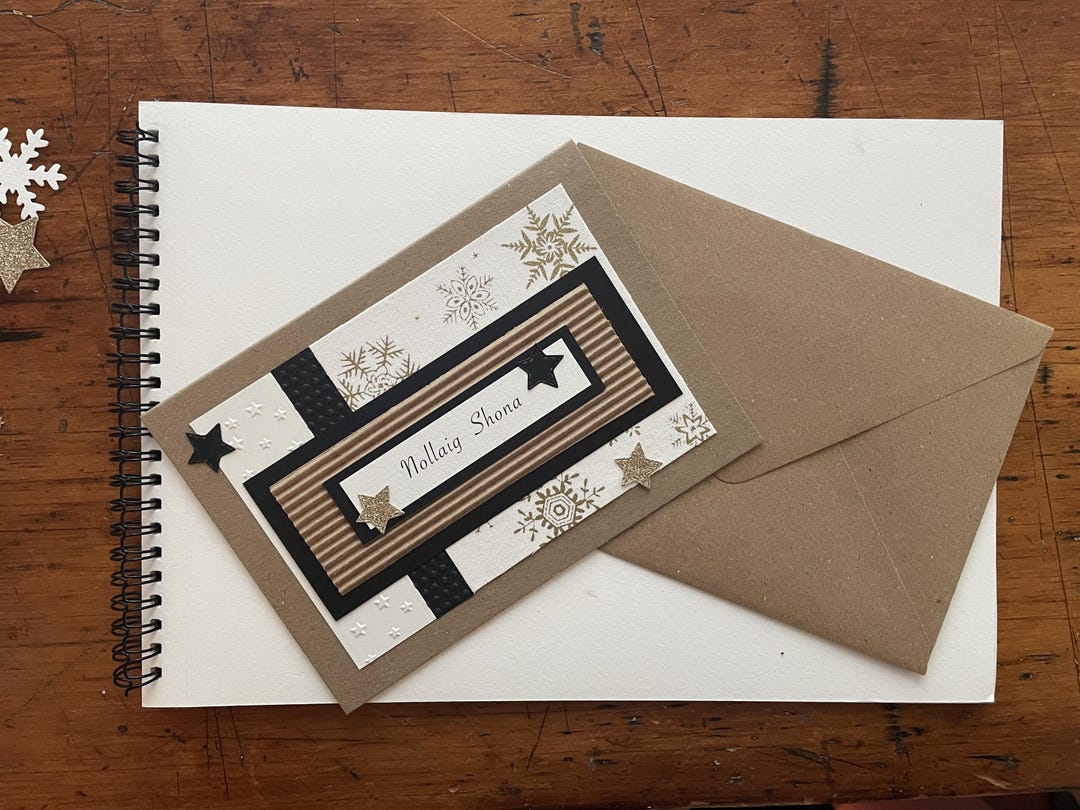 Nollaig Shona Simple & Elegant Handmade Irish Christmas Card in Irish ...