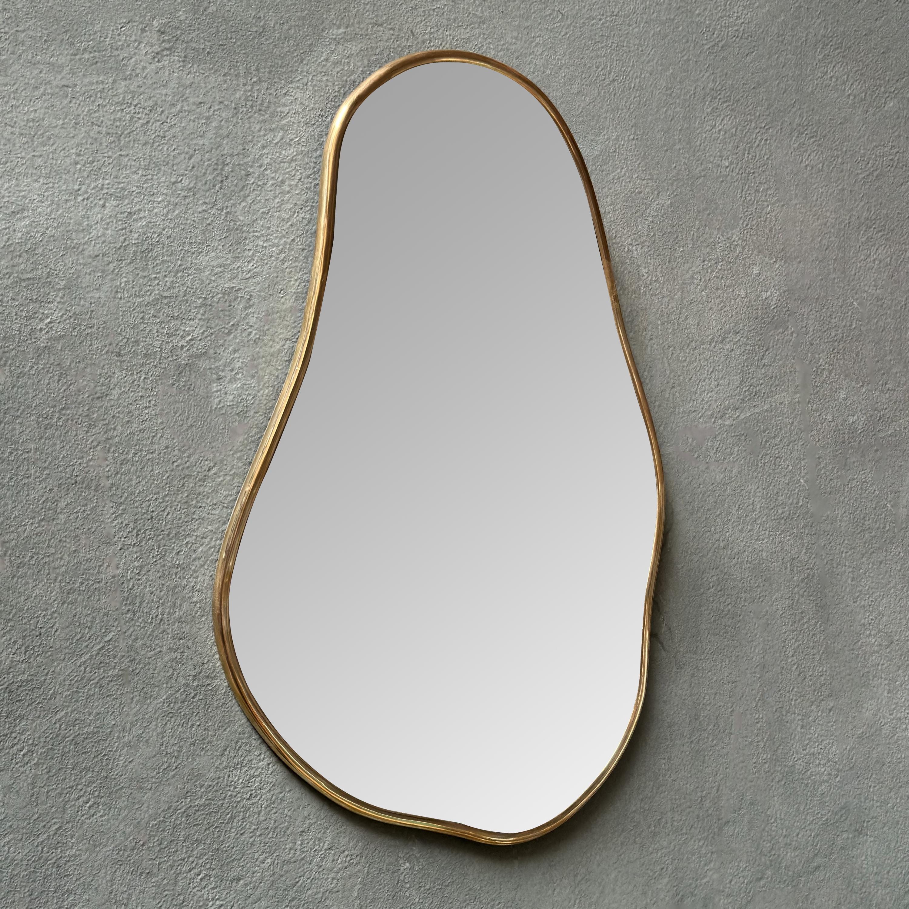 Antique Brass Mirror With Sophisticated Shape ,ornate Frame Bathroom ...