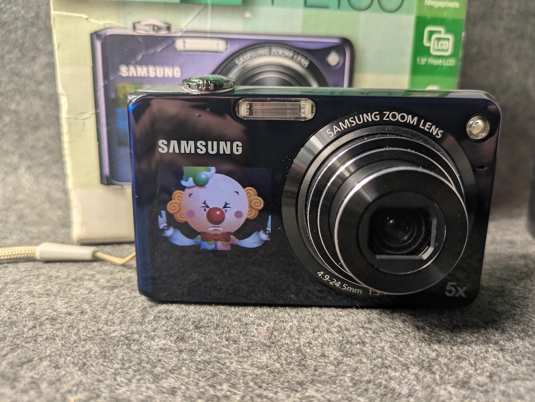 Samsung PL150 Dual Screen Digital Camera: 12MP Compact Point & Shoot ...