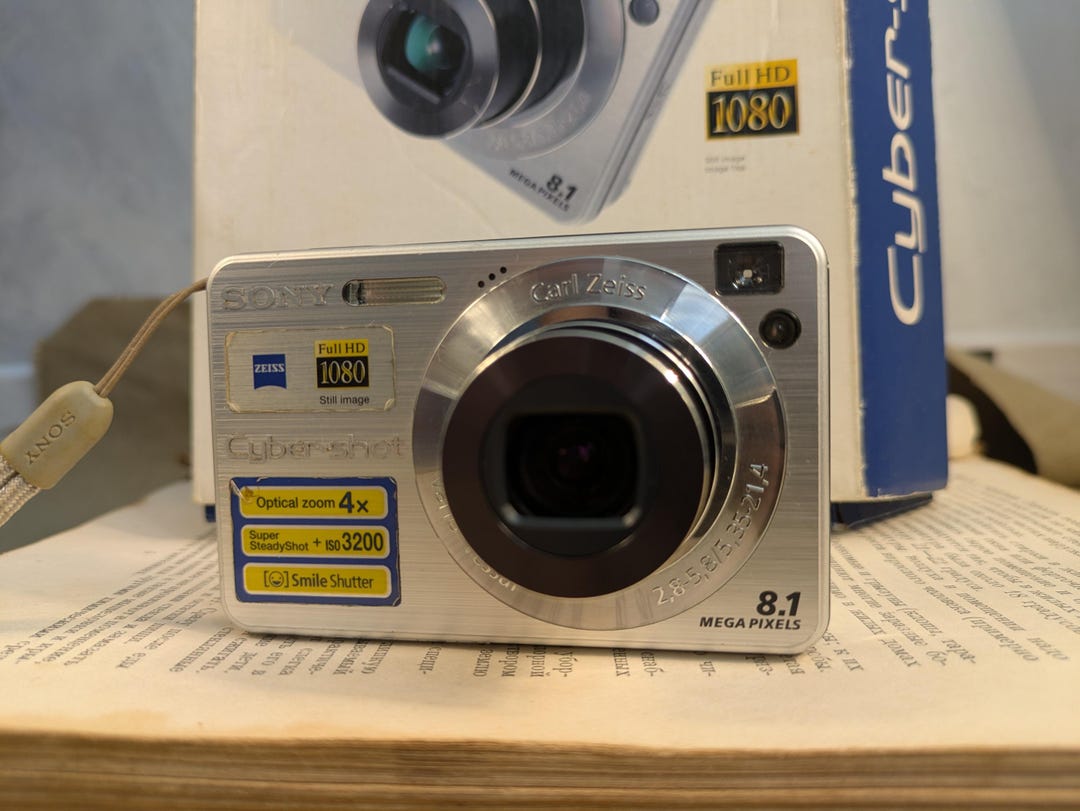 Vintage Sony Cyber-shot W130 Digital Camera – 8.1MP, Carl Zeiss Lens ...