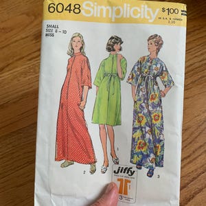 Vintage 1970s Women's Zippered Robe Sewing Pattern - Simplicity 6048 FF ...