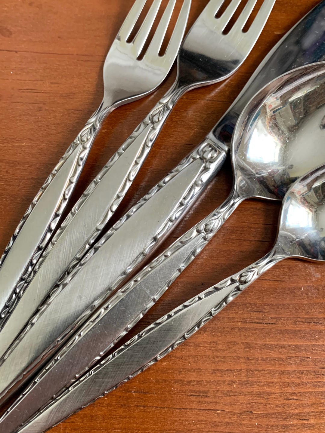 Vintage Oneida Community Venetia Stainless Flatware & Serving Utensils ...