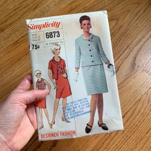 Vintage 1960s Sewing Pattern, B32 Women's Skirt Suit and Blouse ...