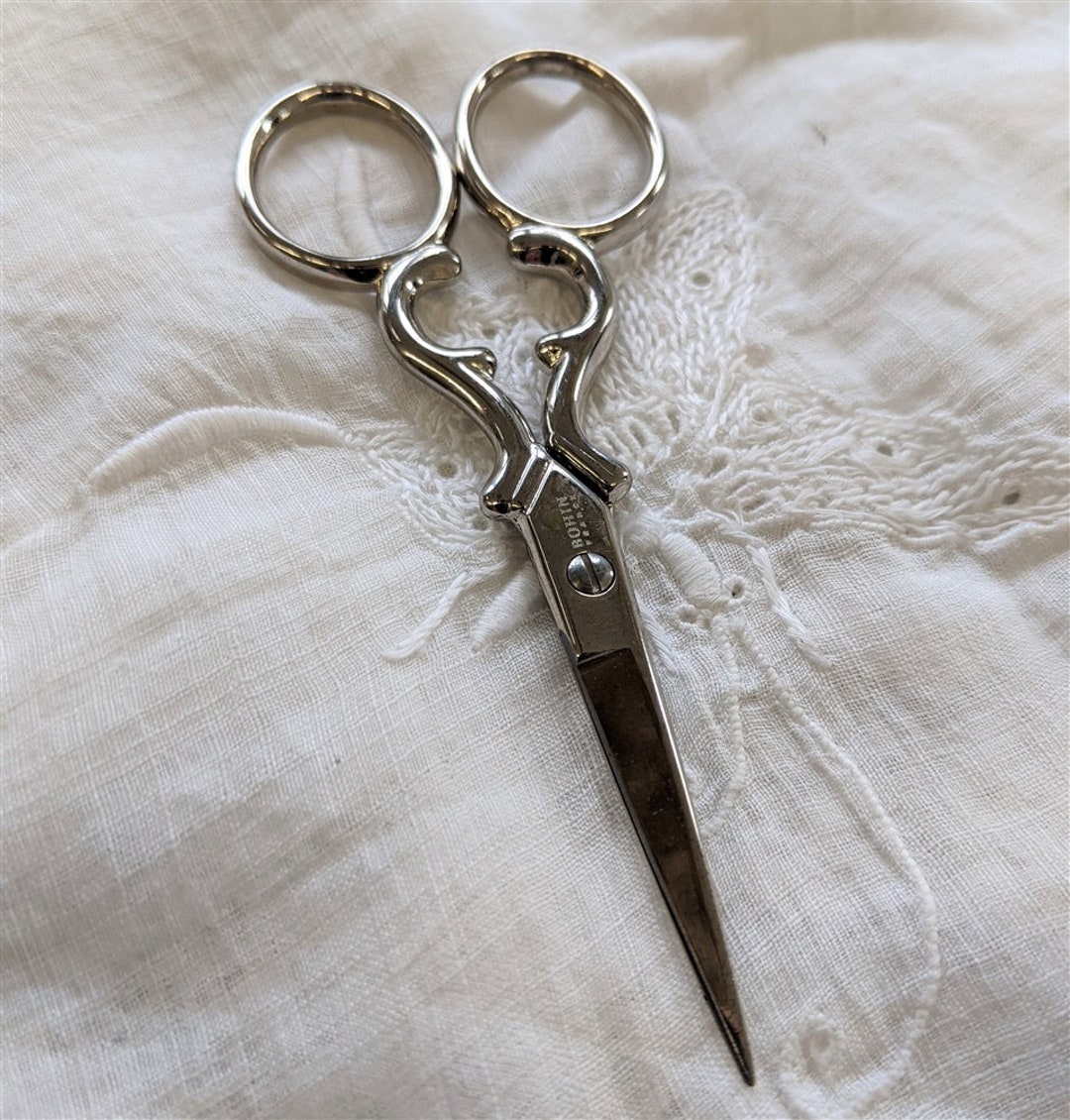 Bohin Embroidery Scissors – NEW! Heart Design Silver - Etsy