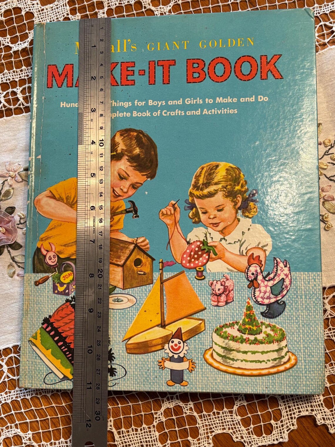 Mccall's Giant Golden Make-it-book 1968 | Vintage Craft and Activity ...