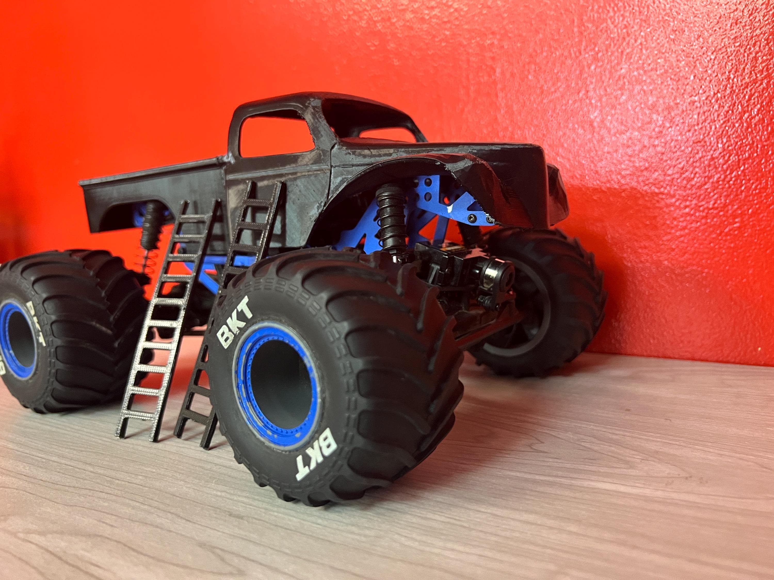 Losi Mini LMT Fire Truck RC Body: 1/18 or 1/10 Scale Ready to Paint - Etsy