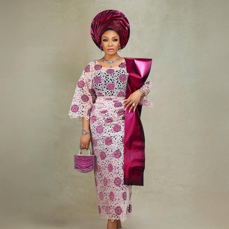 Iro and Buba With Lace - Etsy