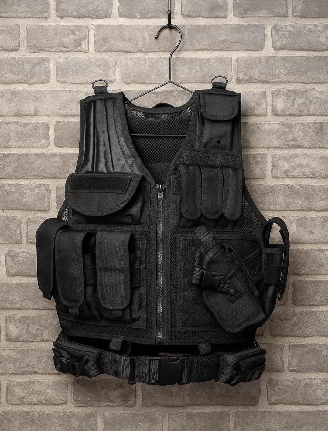 Tactical Utility Vest for Men – Black Combat Vest With Holster ...