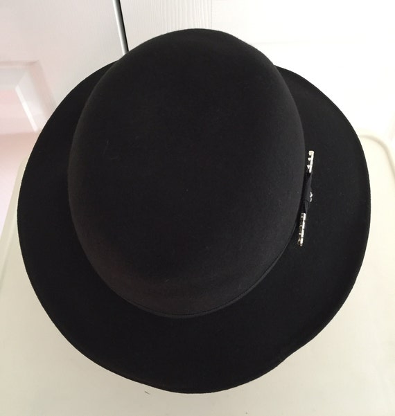 70s Vintage Black Doeskin Wool Felt Women Hat 21 1/2… - Gem