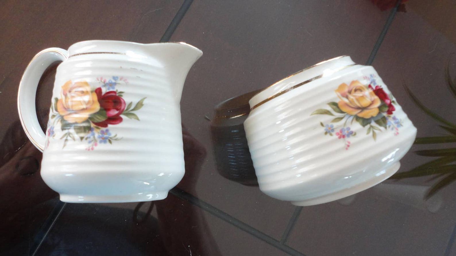 60s Sadler Red /yellow Roses Ribbed China Creamer & Open Sugar - Etsy ...