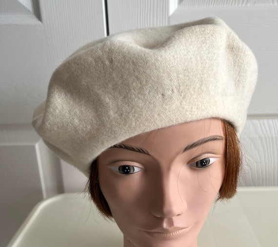 80s Cream Wool Beret Large Women Hat 11 inches Emanue… - Gem