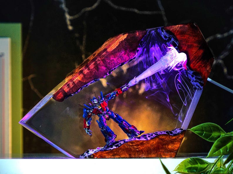 Optimus Prime Resin Lamp, Diorama Robot Night Light, Gift for Kids ...