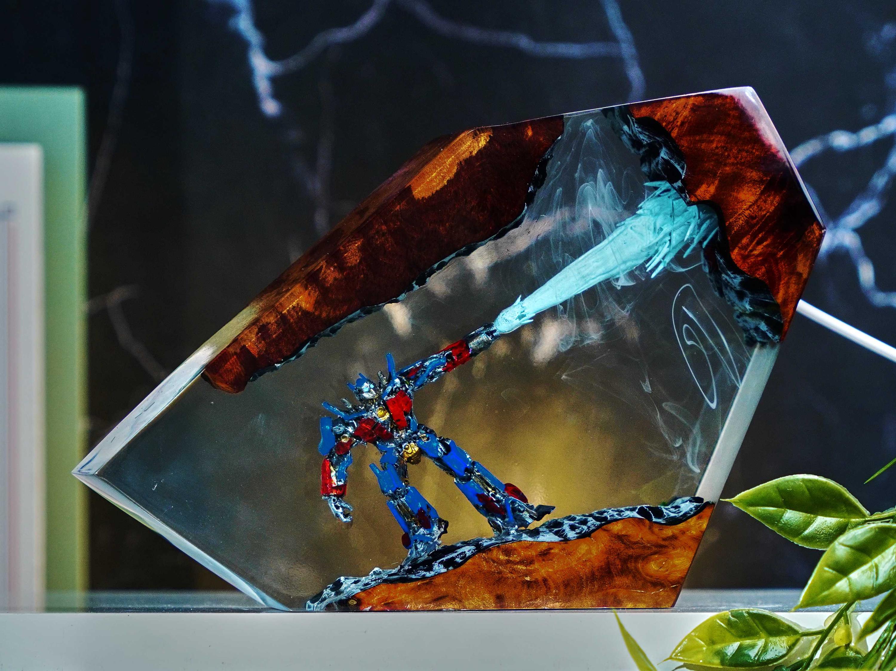 Optimus Prime Resin Lamp, Diorama Robot Night Light, Gift for Kids ...