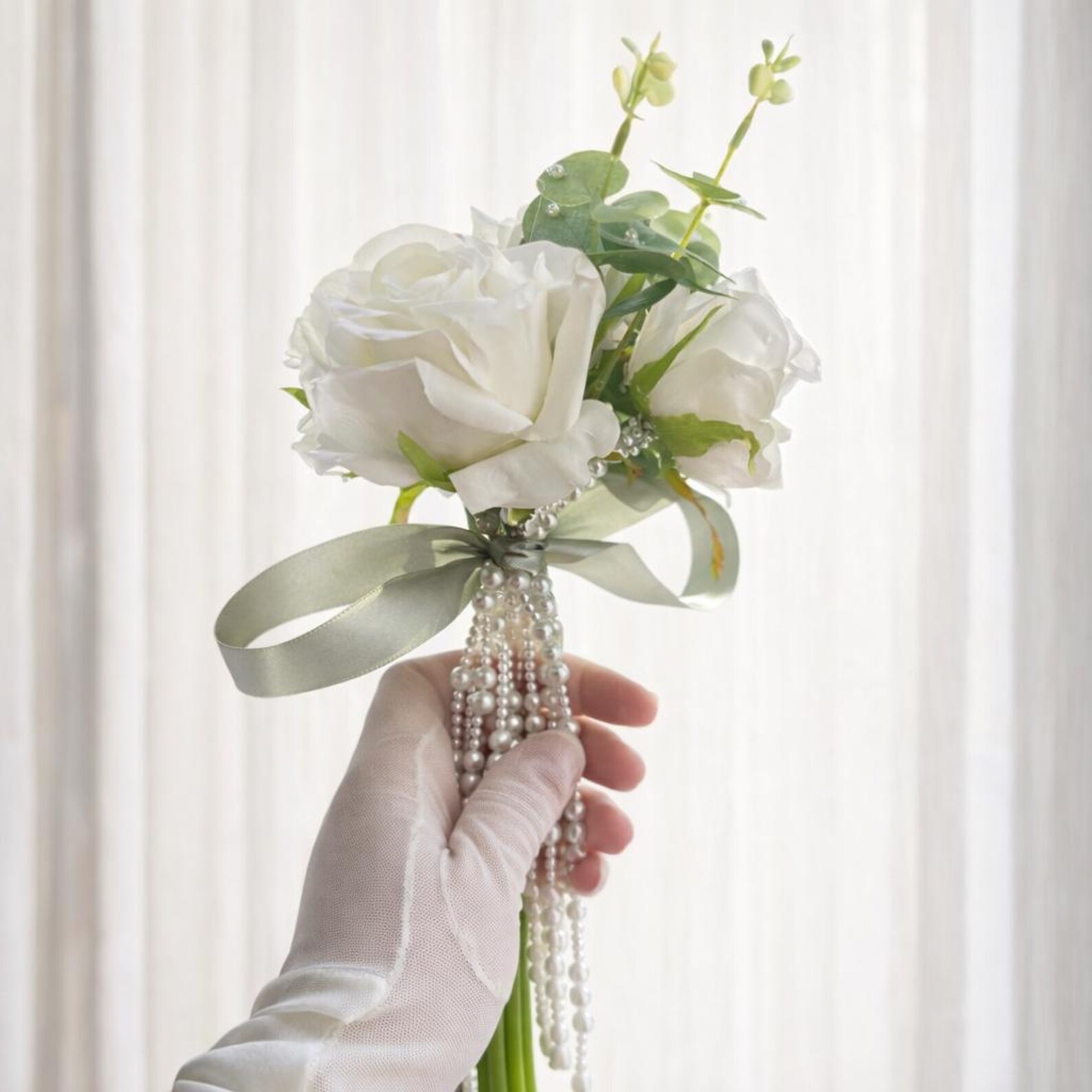 Pearl Bridal Bouquet – White Rose & Eucalyptus Wedding Flowers - Etsy