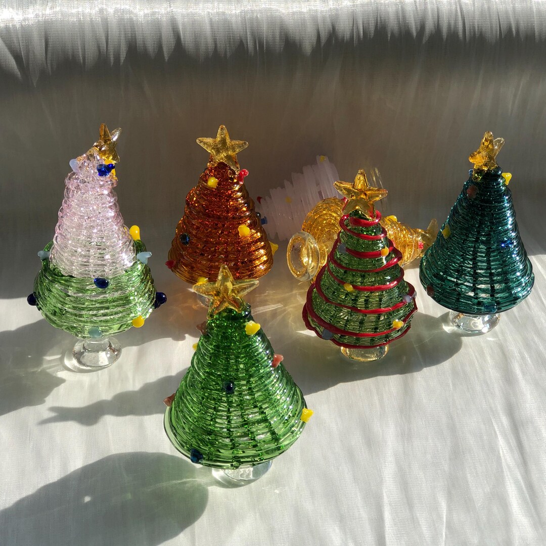 Handmade Glass Christmas Tree Statue, Green Glass Tree Decoration ...