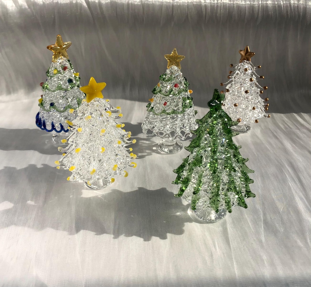 Handmade Glass Christmas Tree Statue, Green Glass Tree Decoration ...