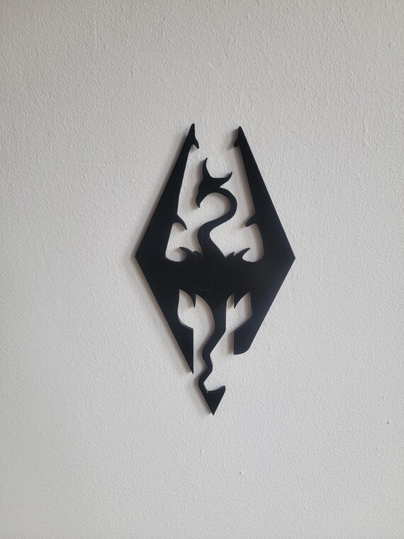 Skyrim Logo Silhouet Skyrim Silhouette: How This Dark Brotherhood Silk