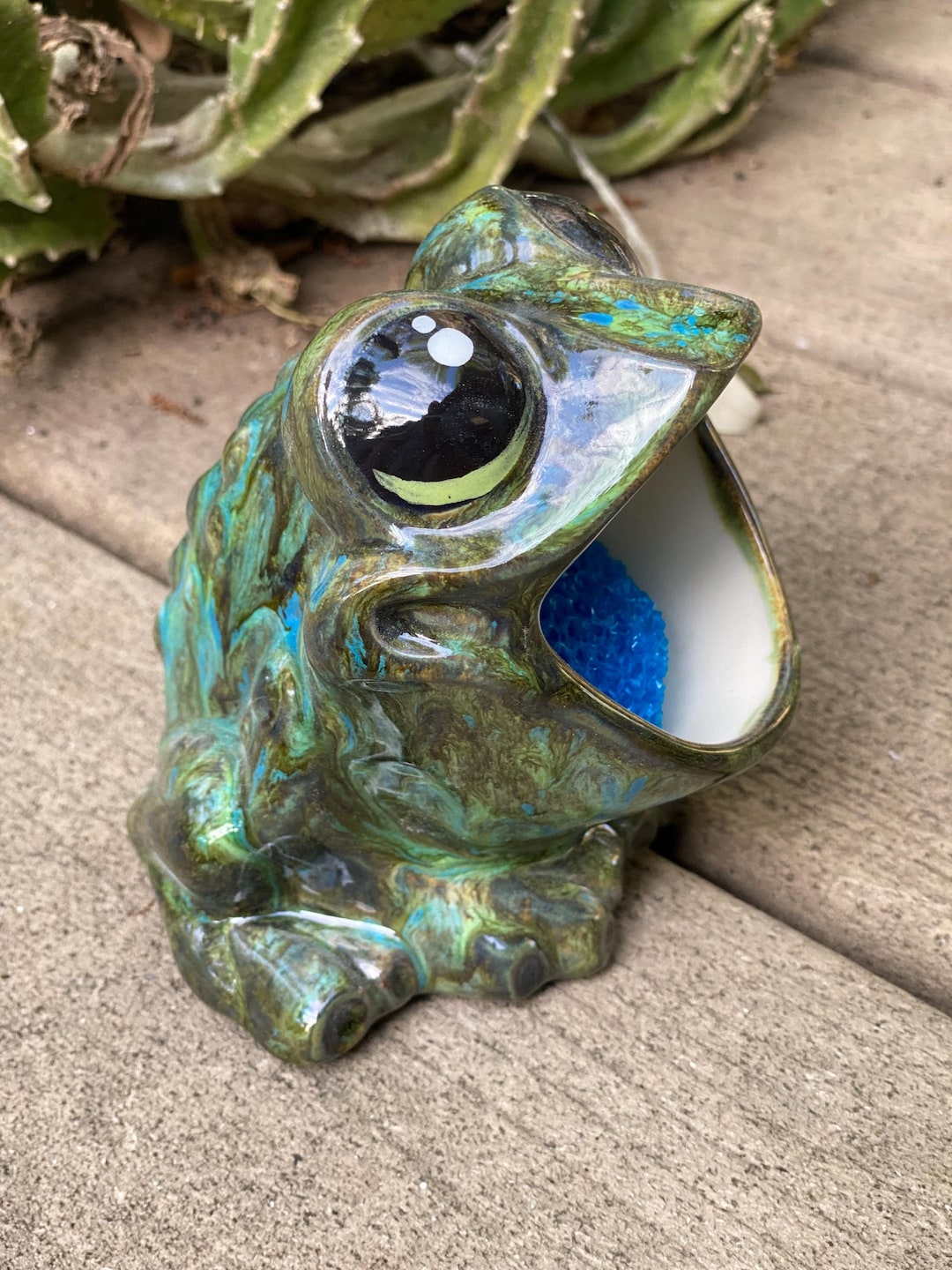 Frog, Ceramic, Kitchen Scrubby Holder, Sponge Holder, Sos Pad Holder ...