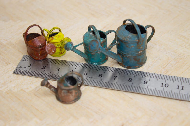Miniature Watering Can – 1:12 Scale Dollhouse Garden Accessory - Etsy