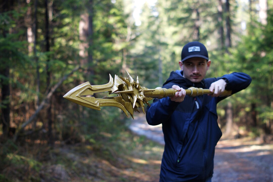 Spear of Solarion Diablo 3 Cosplay Spear of Valor - Etsy