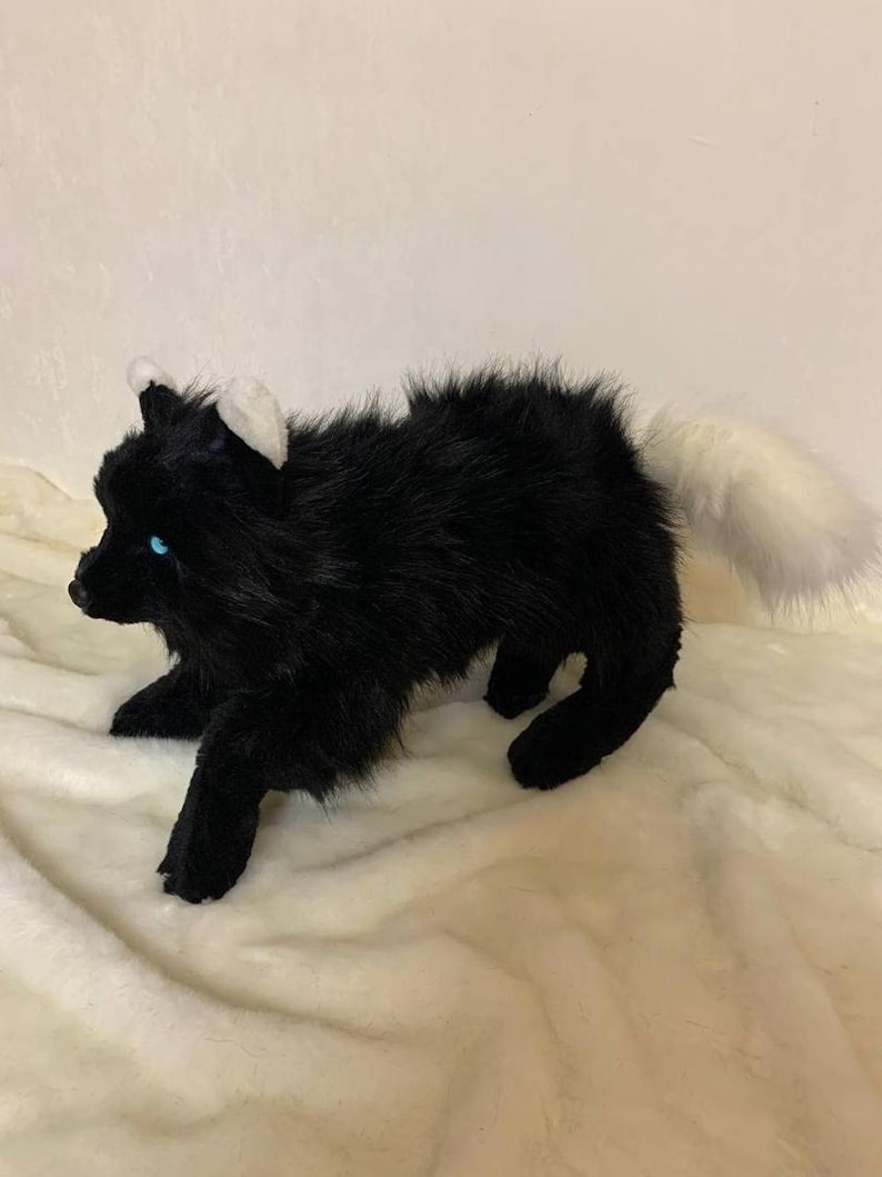 Custom Realistic Wolf Plush.art Doll Animal. Pose Wolf. Wolf Art Doll ...