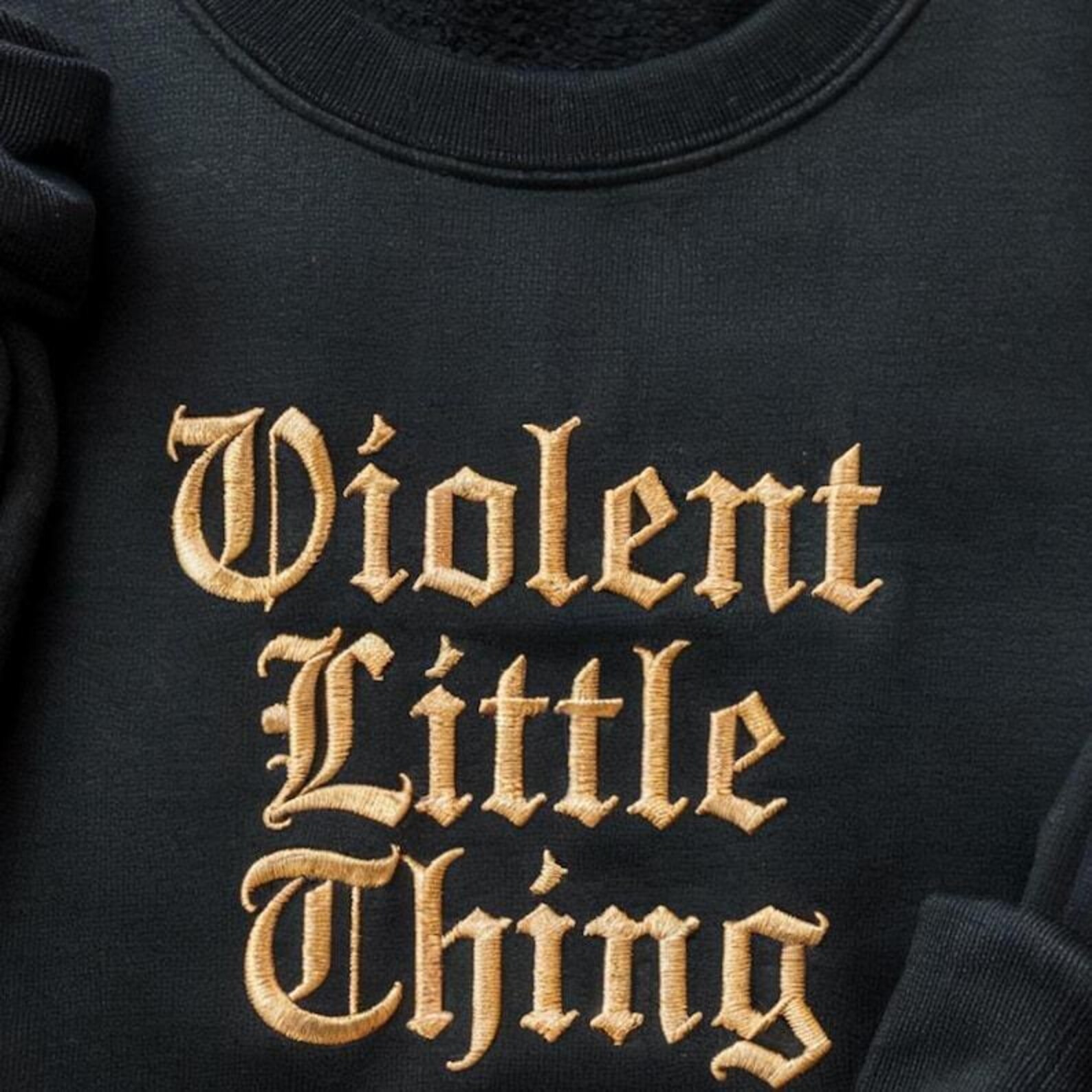 Fourth Wing Embroidered Sweatshirt, Basgiath War College Sweatshirt ...