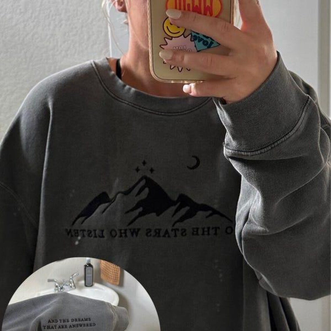 Acotar Embroidered Sweatshirt, the Night Court Sweater, Velaris ...