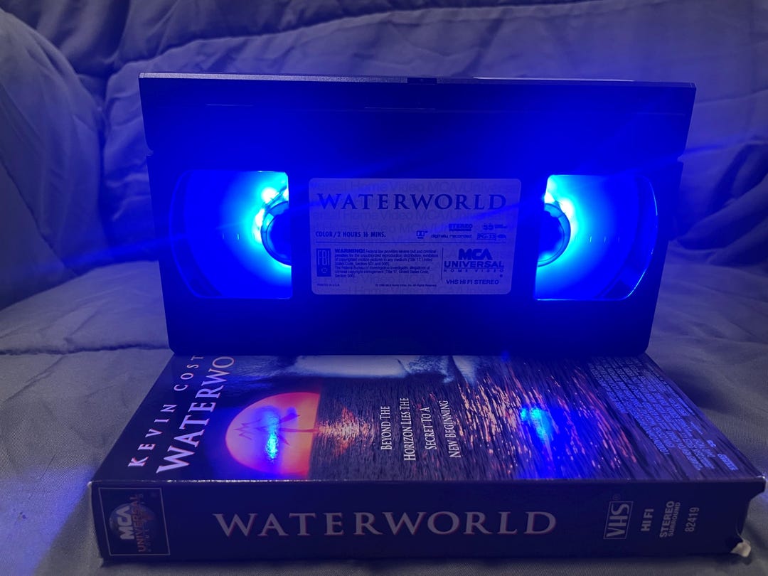 Waterworld Kevin Costner Movie Led Lamp Collectible Man Cave Decor - Etsy