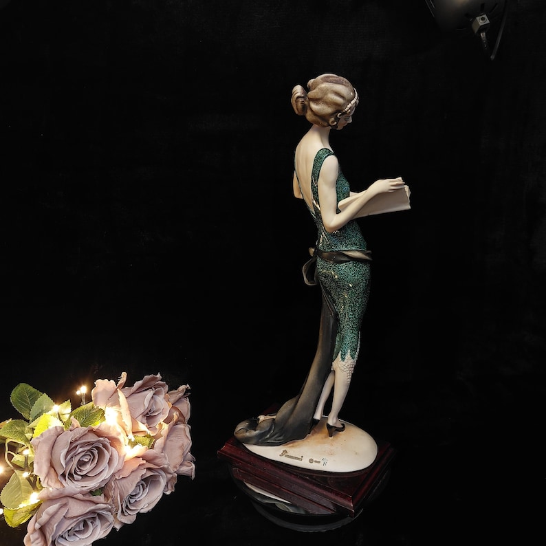 Large & Rare Giuseppe Armani Florence Reading Lady Figurine Limited ...