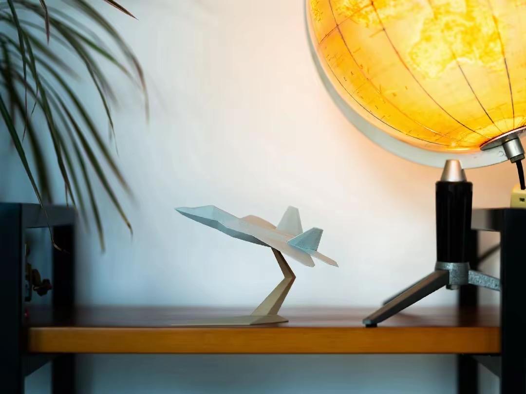 Legendary F-22 Raptor Fighter Jet Plane | Desk Model Airplane Pilot ...