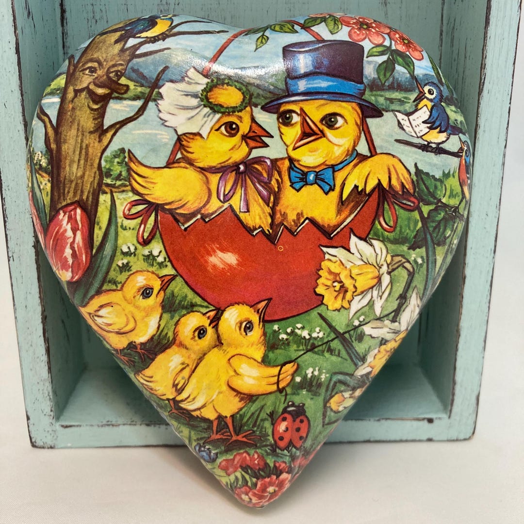 Vintage Chickadee Famile Paper Candy Container, Easter Collectable, VTG ...