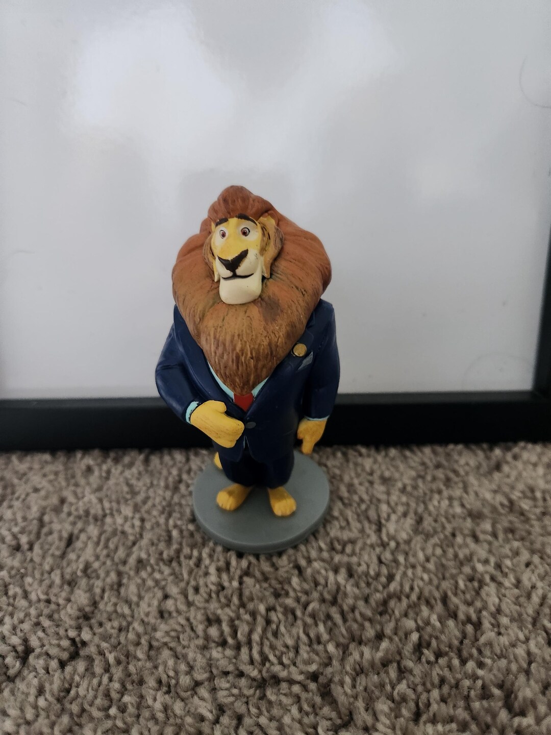Disney Zootopia Mayor Lionheart PVC Figure - Etsy